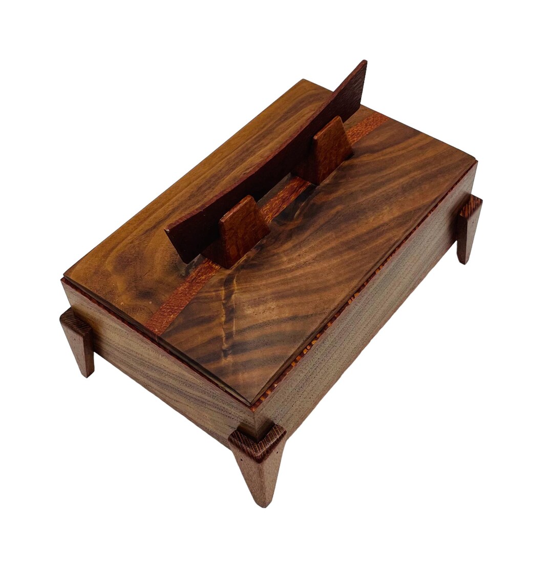 NEW Walnut Pagoda Box, Wood Valet Box for Men, Wooden Keepsake Box, Small Wood Jewelry Box - Etsy