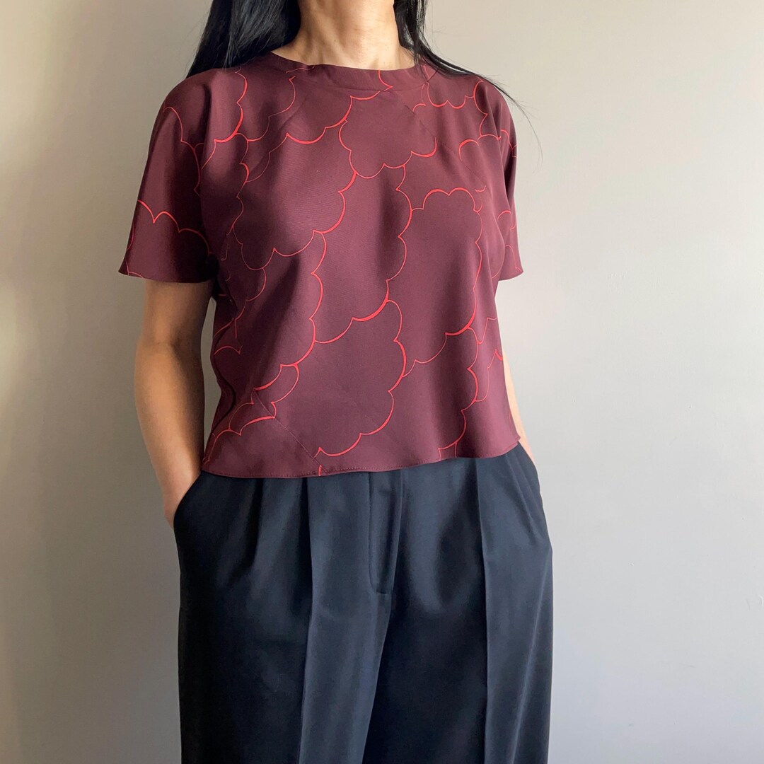 Kumo: Silk T-shirt Made From Vintage Kimono Modern Cloud Pattern Size ...