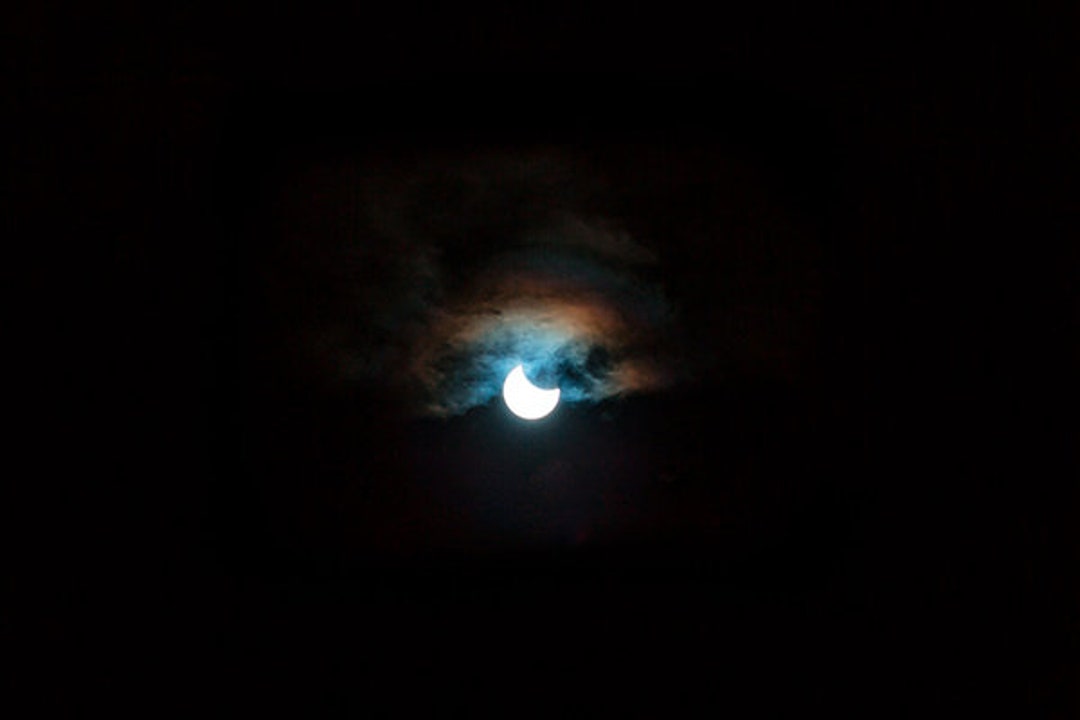 Solar Eclipse, Portland Oregon, Canvas, Print, Artwork, Photograph - Etsy