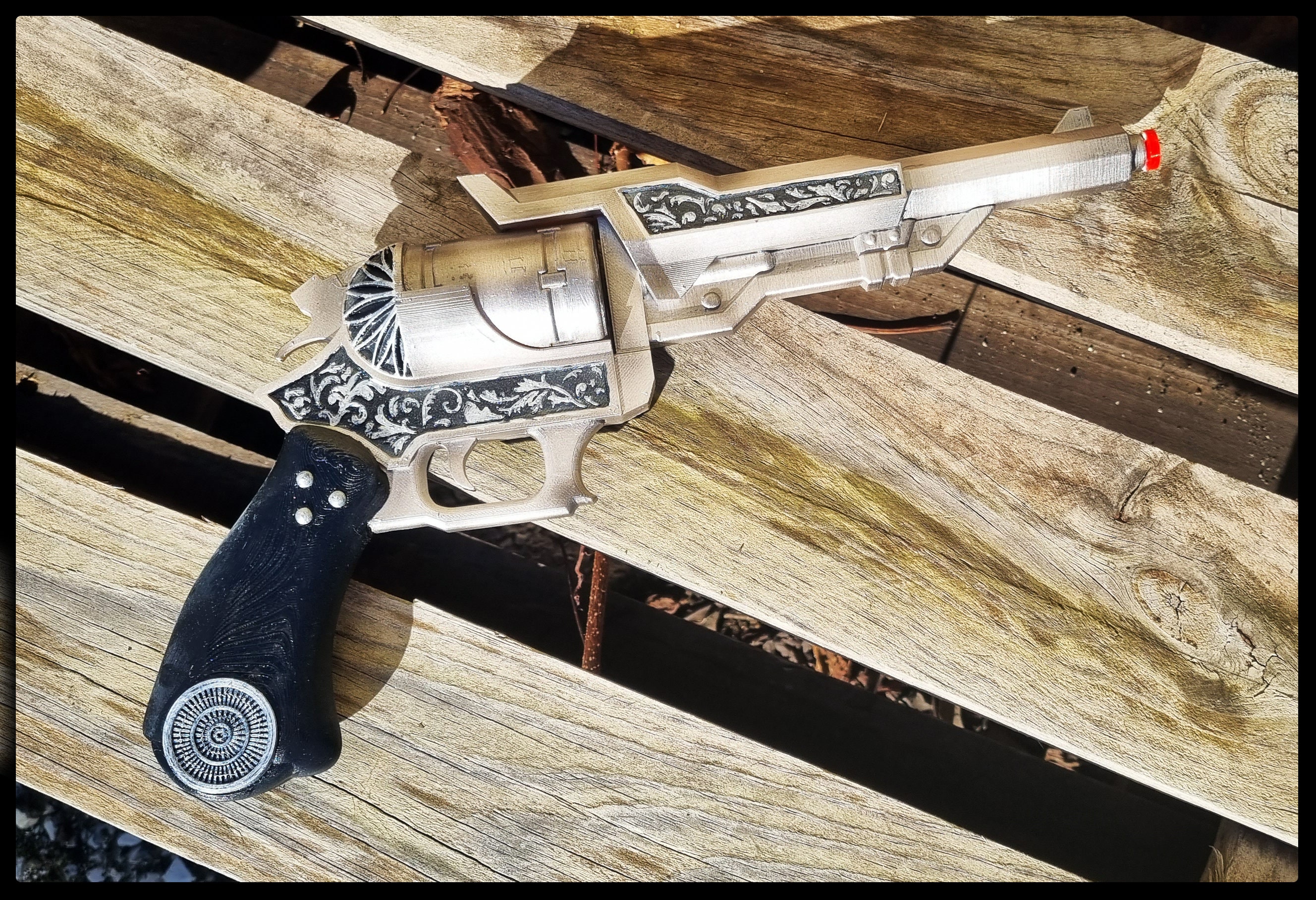 Prompto Revolver Gun Final Fantasy XV Cosplay Fan Made - Etsy