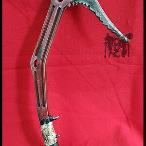 Tomb Raider - Lara Croft - Ice Pickaxe Cosplay - Fan Made Prop Ice ...