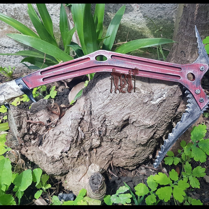 Tomb raider pickaxe - Etsy.de