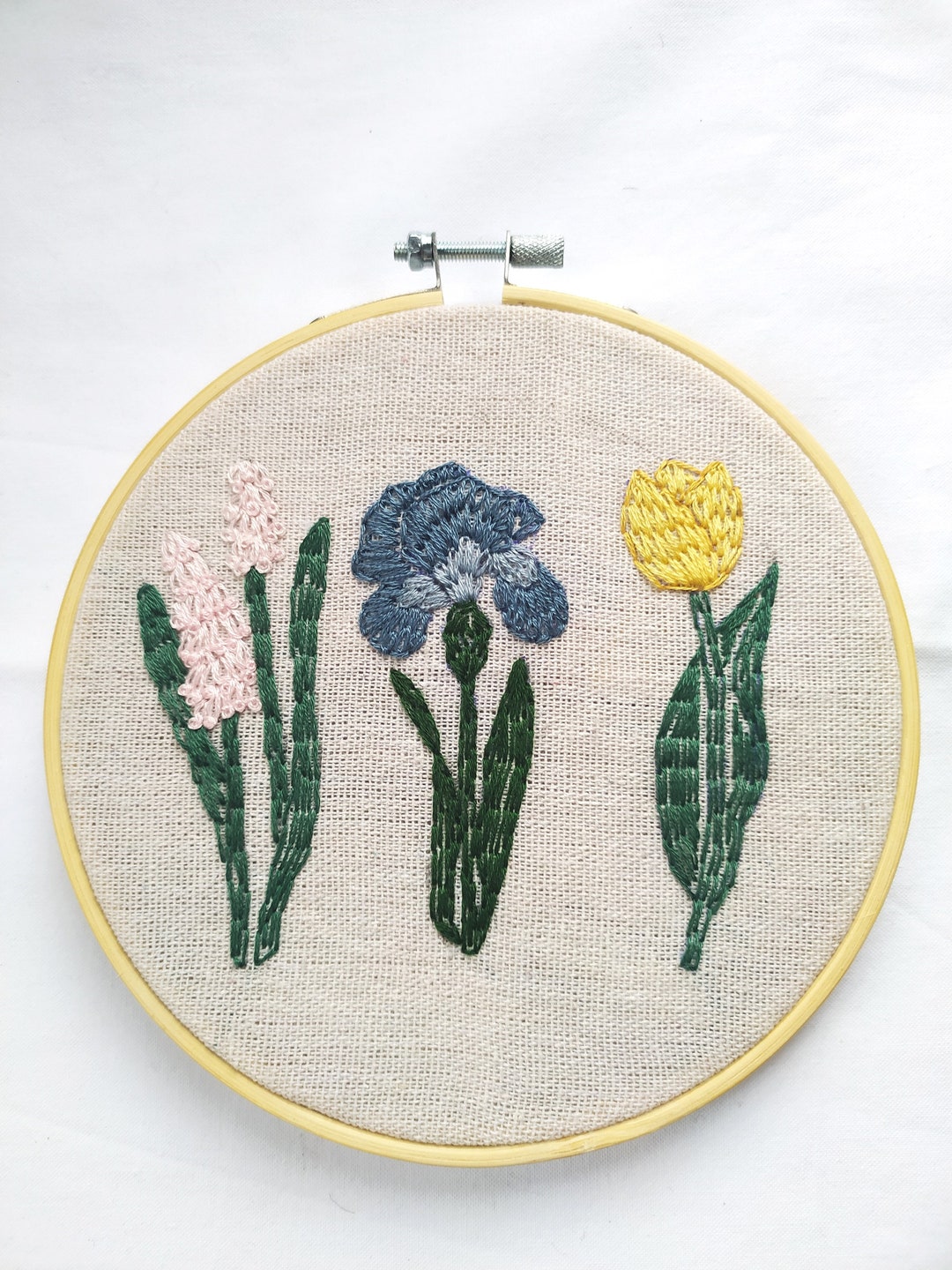 Spring Flowers Embroidery Pattern, Beginner Floral Embroidery Design ...