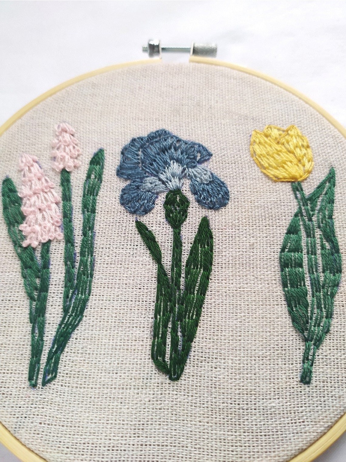 Spring Flowers Embroidery Pattern Beginner Floral Embroidery - Etsy
