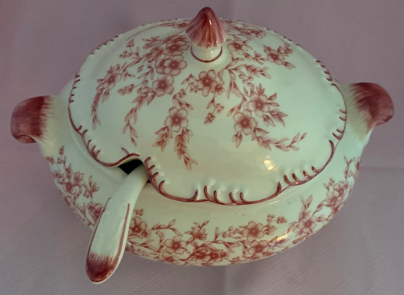 Victorian Floral Tureen, 3-piece Footed Soup Server - Etsy