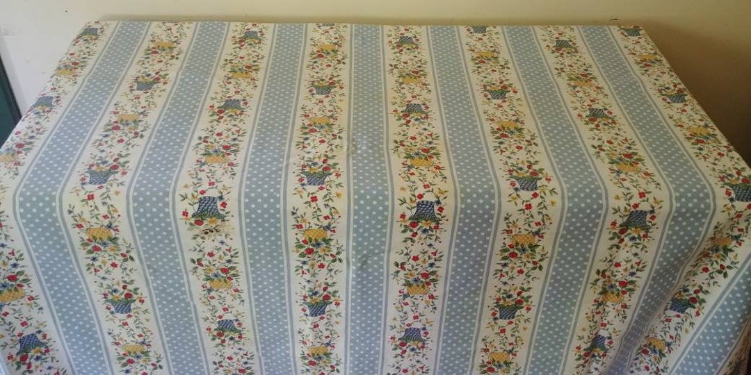 Vintage Picnic Table Cloth - Etsy