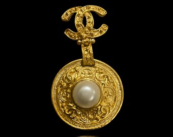 Chanel Pin - Etsy