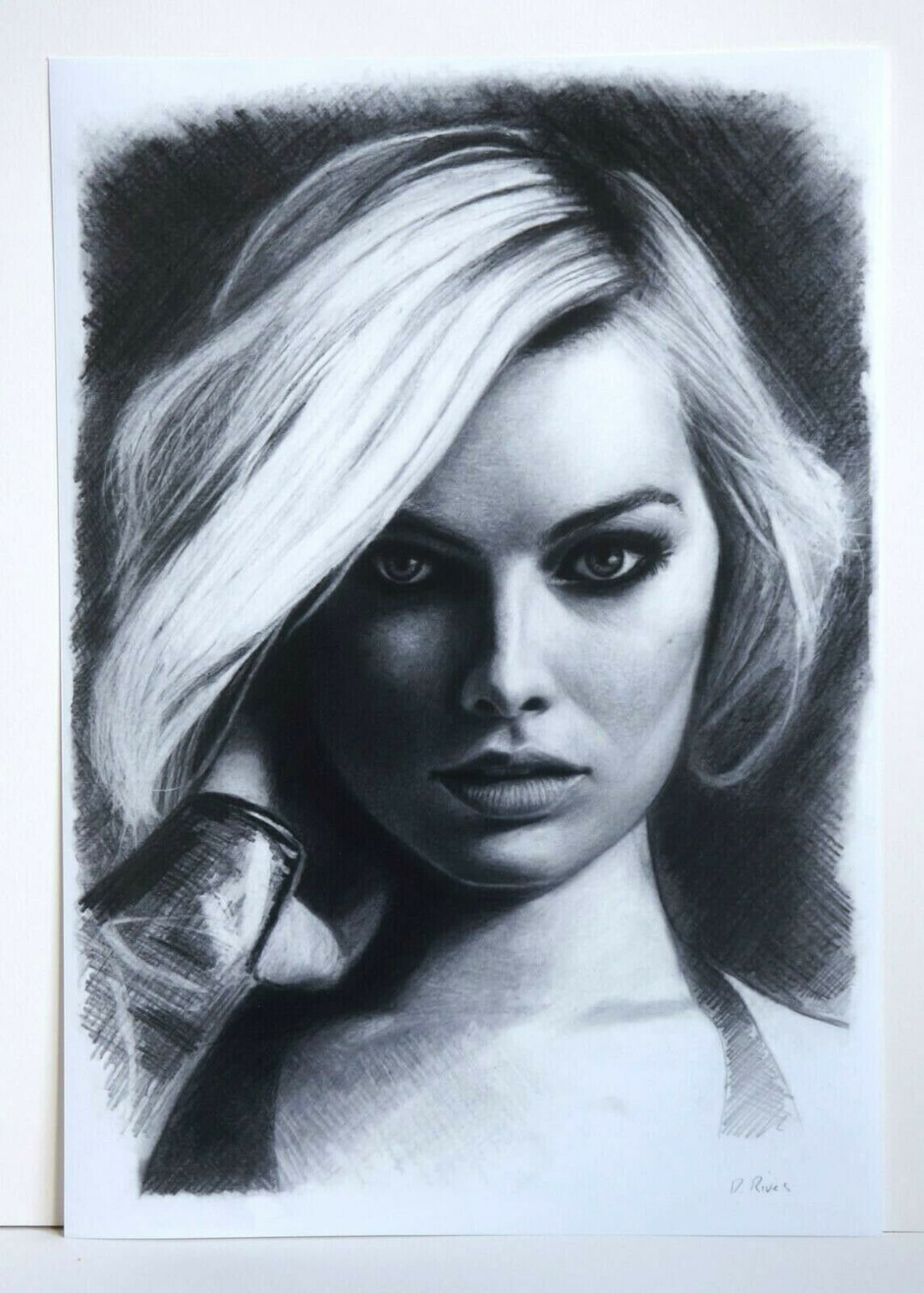 A4 Print "margot Robbie" Pencil Drawing - Etsy UK