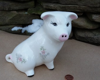 Pig figurine | Etsy
