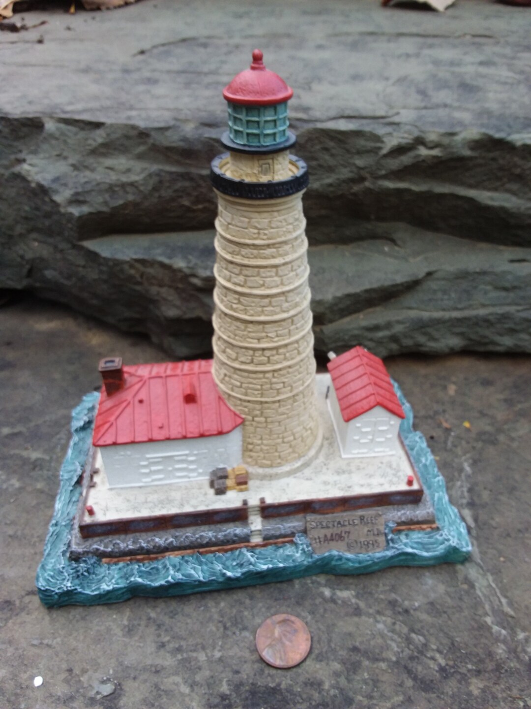 Vintage Spectacle Reef Lighthouse Michigan, Harbor Lights 1995 ...