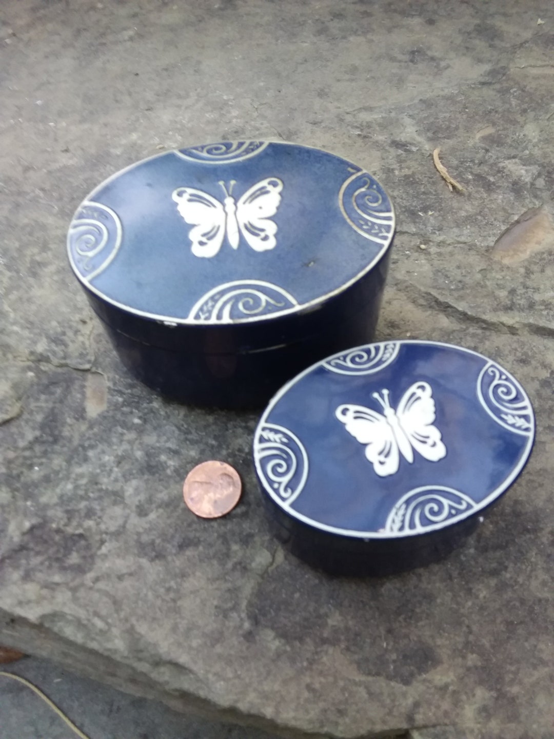 Vintage Lucretia Vanderbilt Powder Boxes: Cobalt Blue Butterfly Decor ...