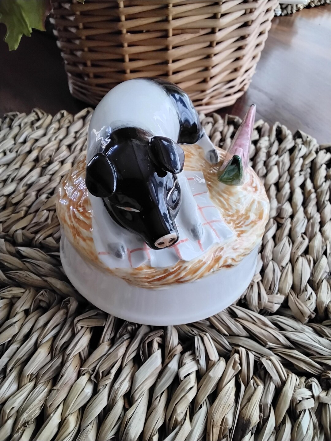 Vintage Otagiri Black & White Pig Music Box: Japan Porcelain Decor - Etsy