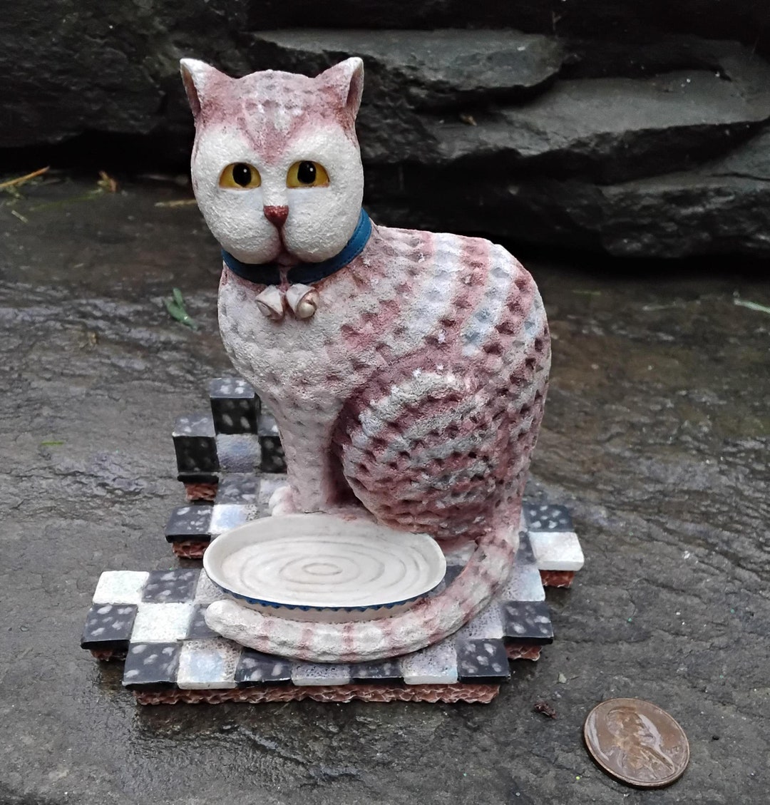 Vintage Lang & Wise Tabby Cat Moses Figurine With Art by D. Masters ...