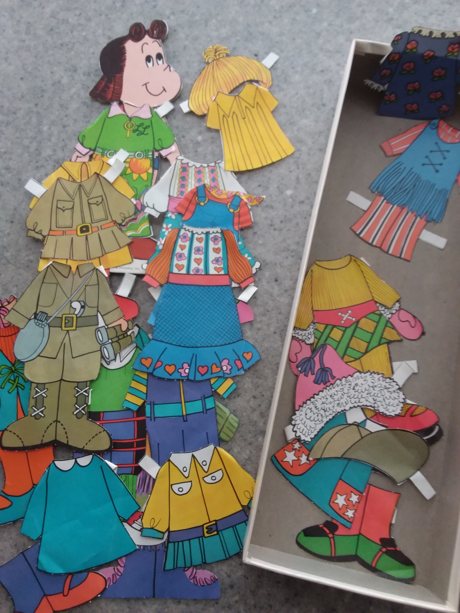 Vintage Whitman Little Lulu Paper Doll 9.5' With Lots of Outfits, 1972 ...