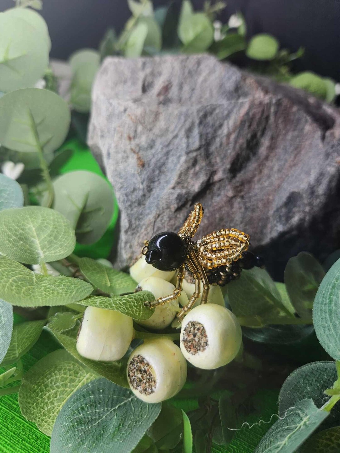 Handmade Seed Bead Bumble Bee Brooch/pendant With Glass Beaded Head - Etsy