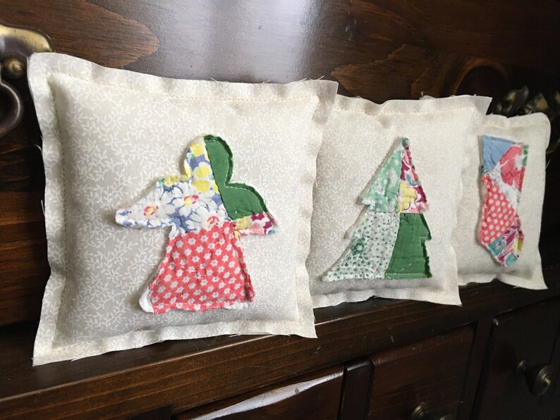 Christmas Quilt Bowl Fillers Shelf Sitters Ornies Vintage Patchwork ...