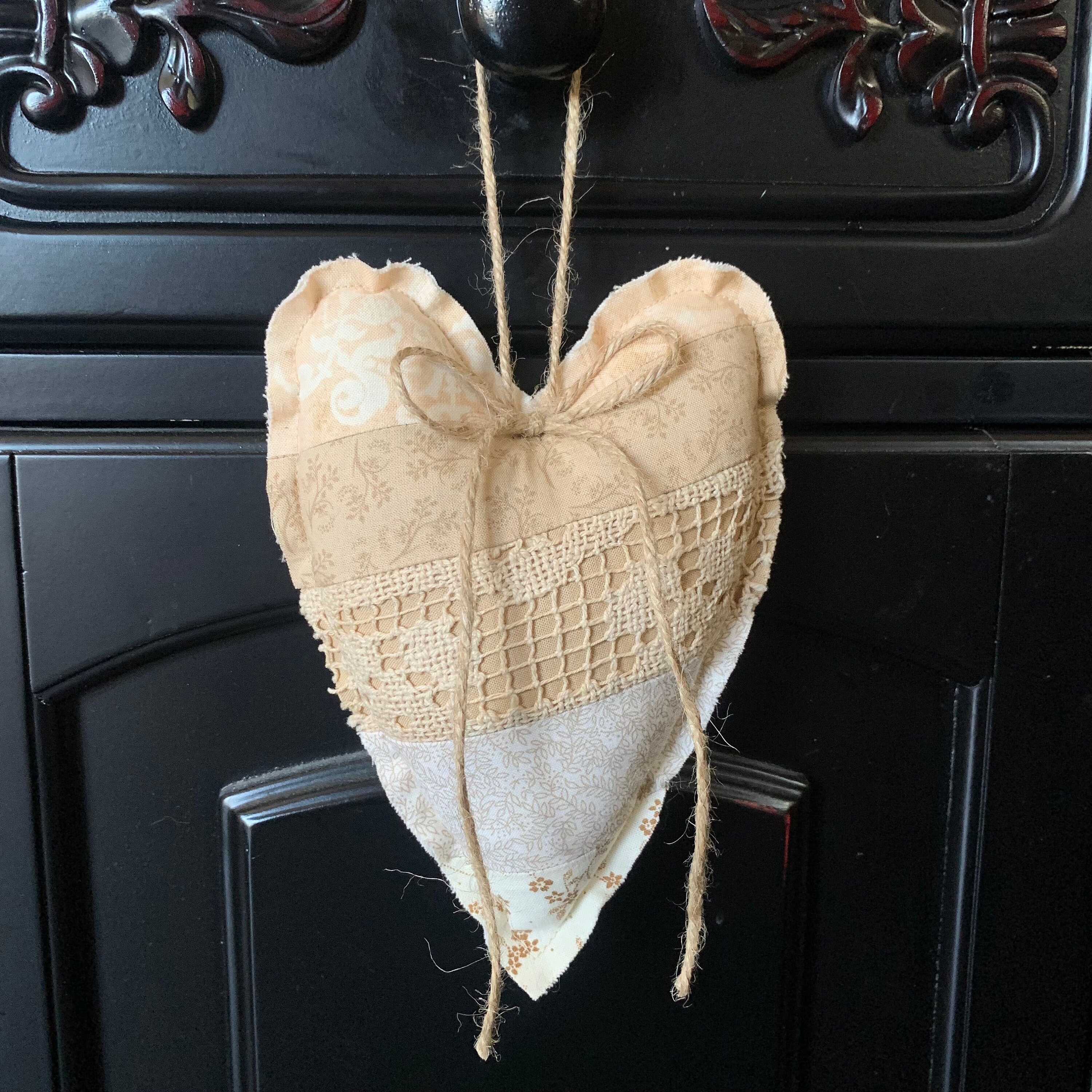 Scrappy Neutral Hanging Heart Peg Rail Door Knob Hanger Cotton Fabric ...
