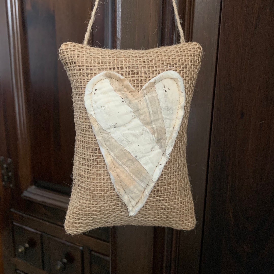 Tattered Heart Peg Hanger Door Knob Burlap Mini Pillow Tuck Vintage ...