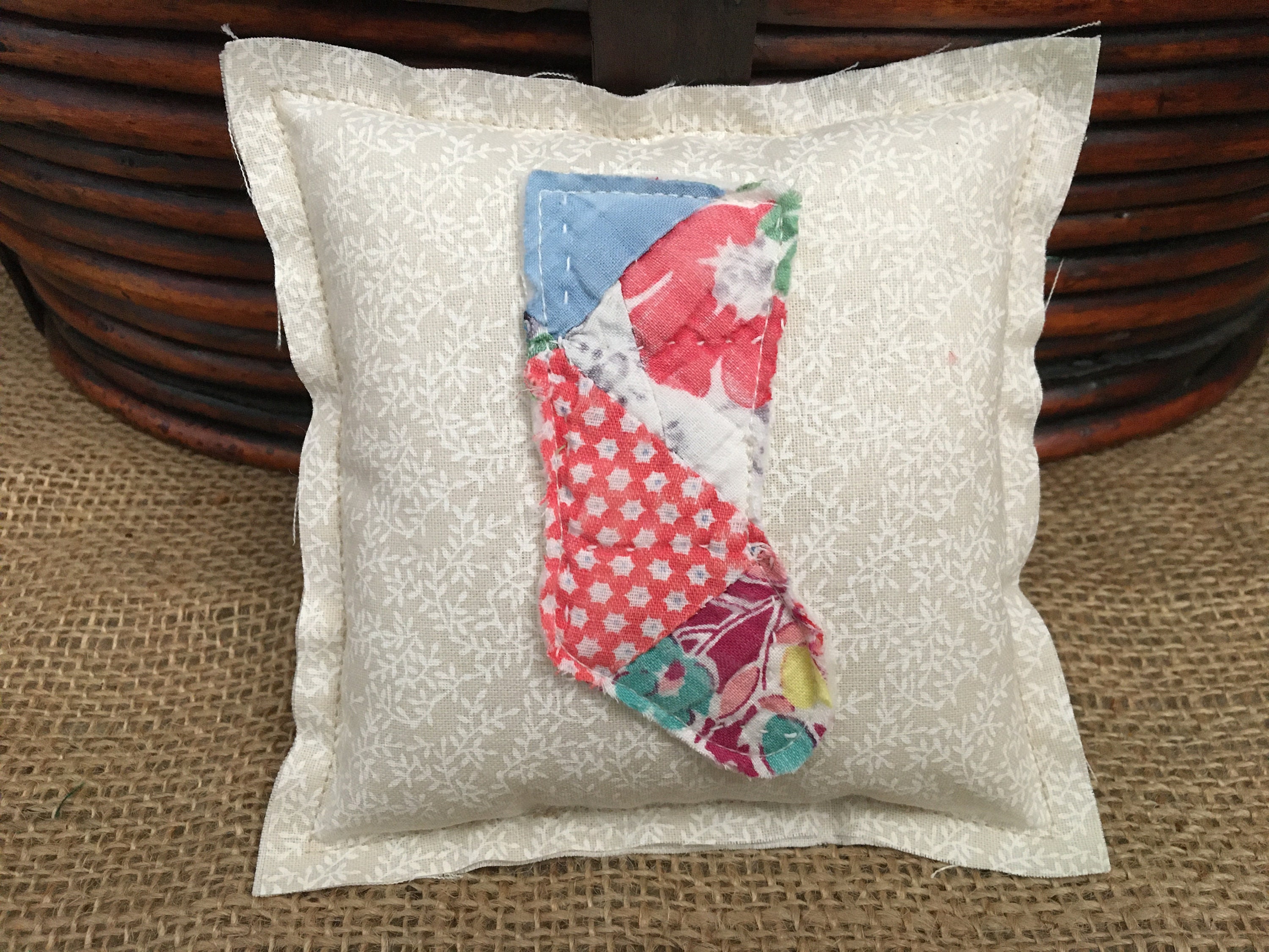 Christmas Quilt Bowl Fillers Shelf Sitters Ornies Vintage Patchwork ...