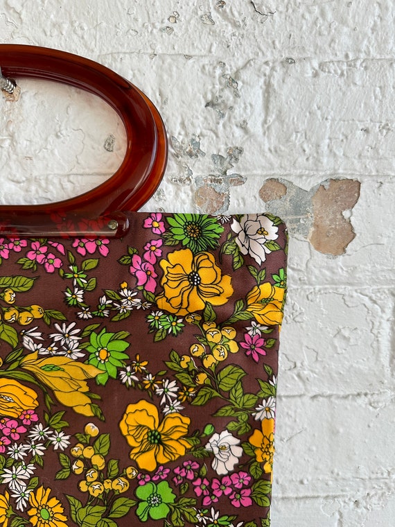 1960s Lady's Pride Floral Fold Over Top Handle Purse - Gem