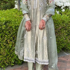 Mubashira Usman Formal Outfit – Tissue Material With Silk Pants ...