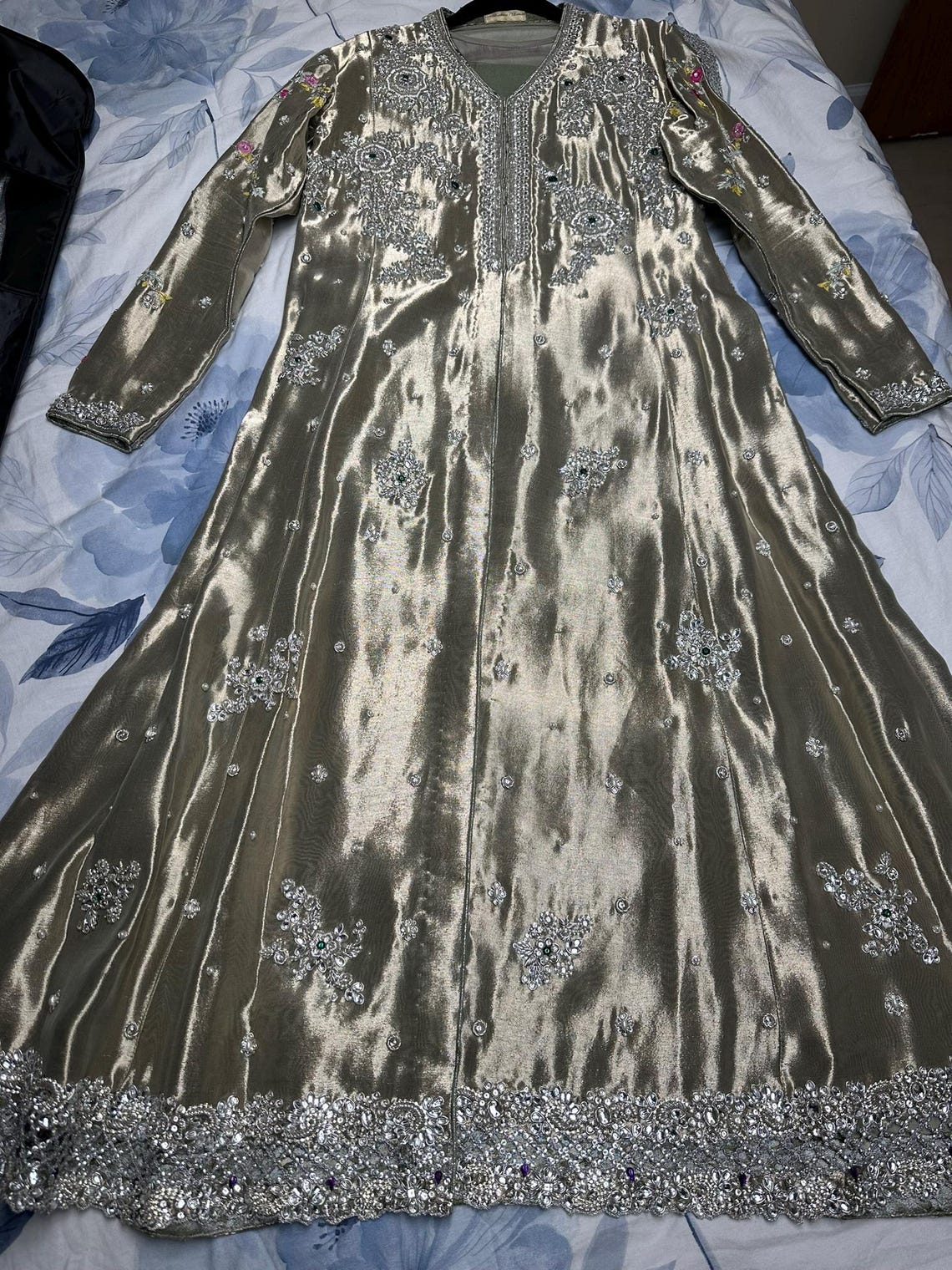 Mubashira Usman Formal Outfit – Tissue Material With Silk Pants ...