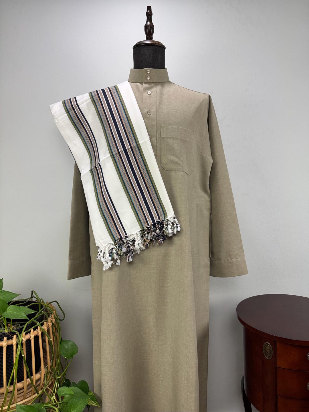 Habirah Yemeni Cotton Shawl - Heavy Weight - White #4 - Sage Green ...