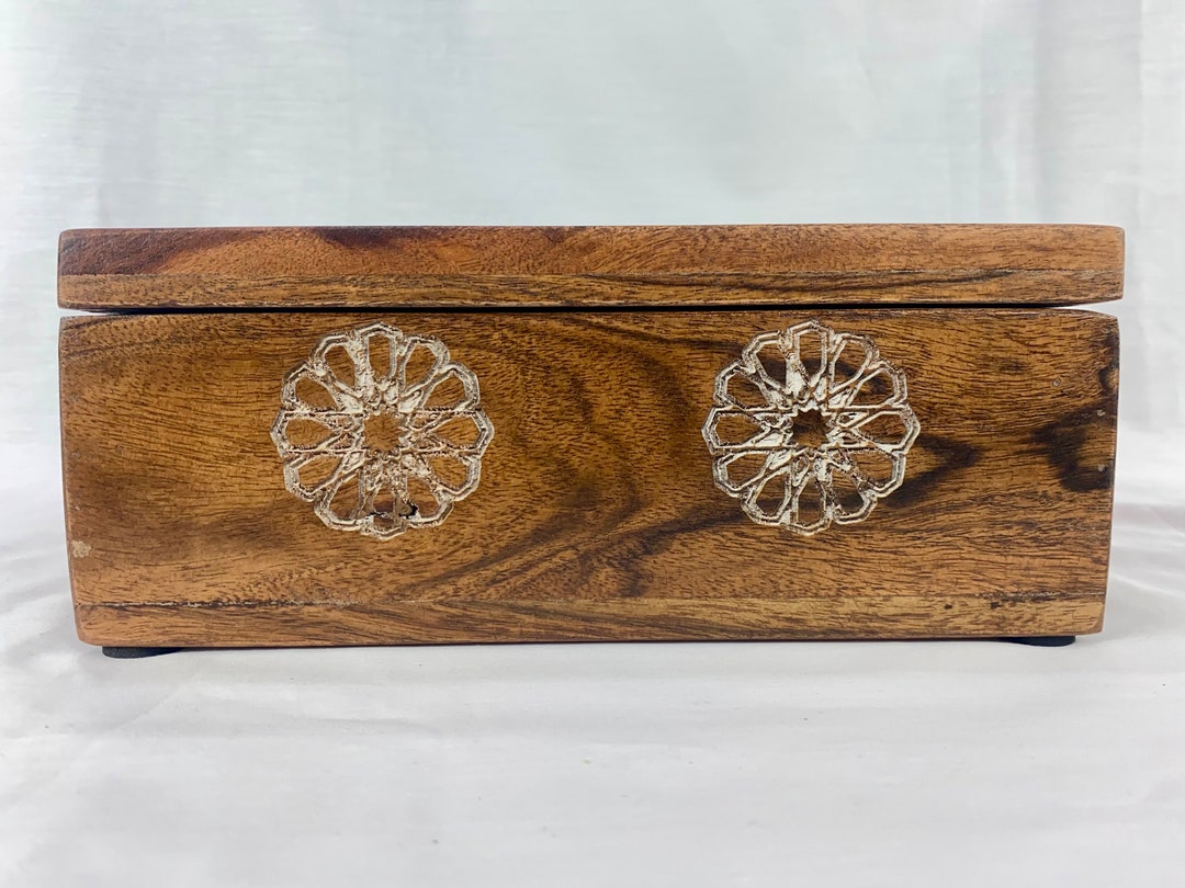 Blessed Sandala Geometrical Box - Natural Acacia Wood - SMALL - Limited ...