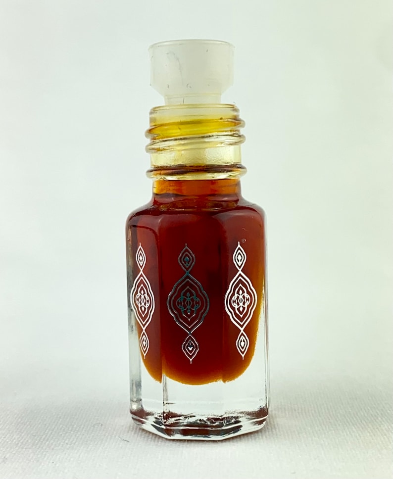 Arabian Jasmine Absolute - Traditional Indian Ruh Motia - Jasminum ...