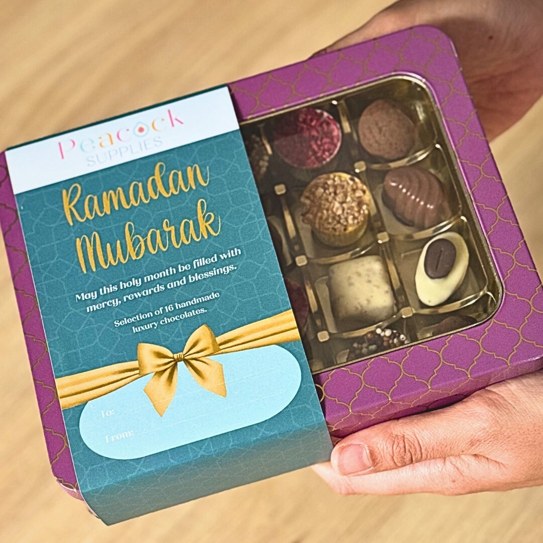 Ramadan Luxury Chocolate Selection Gift Tin 16pk - Personalised Gift ...