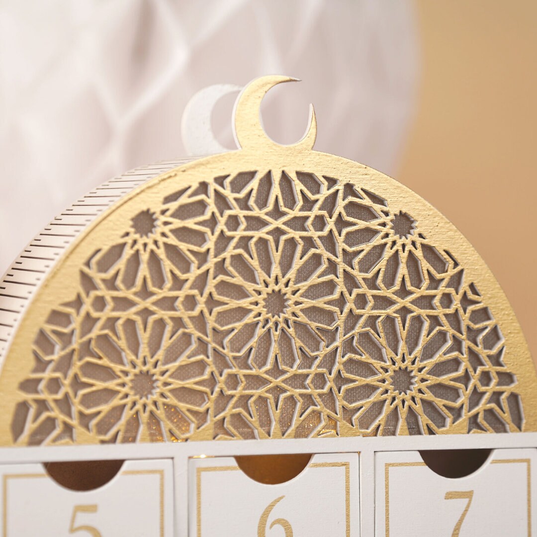 Ramadan Wooden Light up Countdown Calendar - Ramadan Advent Calendar ...