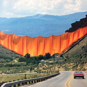 Christo and Jeanne-claude - Valley Curtain, Colorado 1970-72 - Limited ...