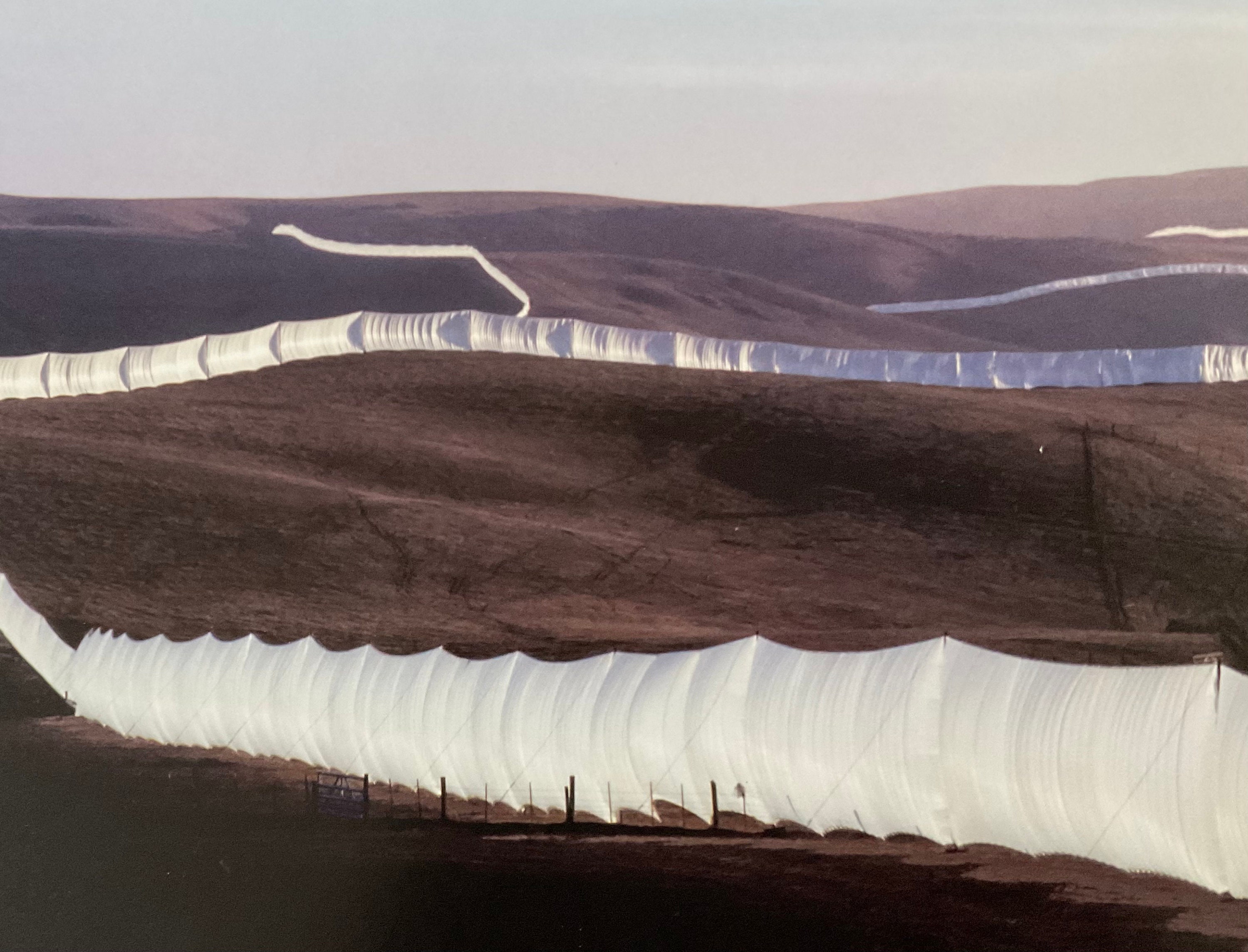 Christo and Jeanne-claude - Offset Lithograph 35x28 Cm - Running Fence ...