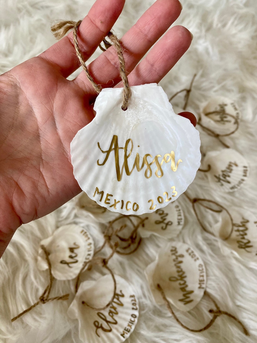 Seashells Ornament Handwritten Wedding Personalized Table Name Plates ...