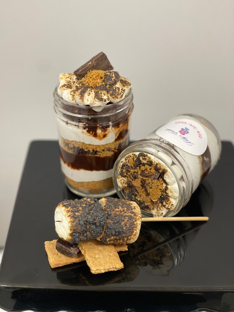 Smores Cupcakes ..as Seen on Halloween Wars on the Food - Etsy