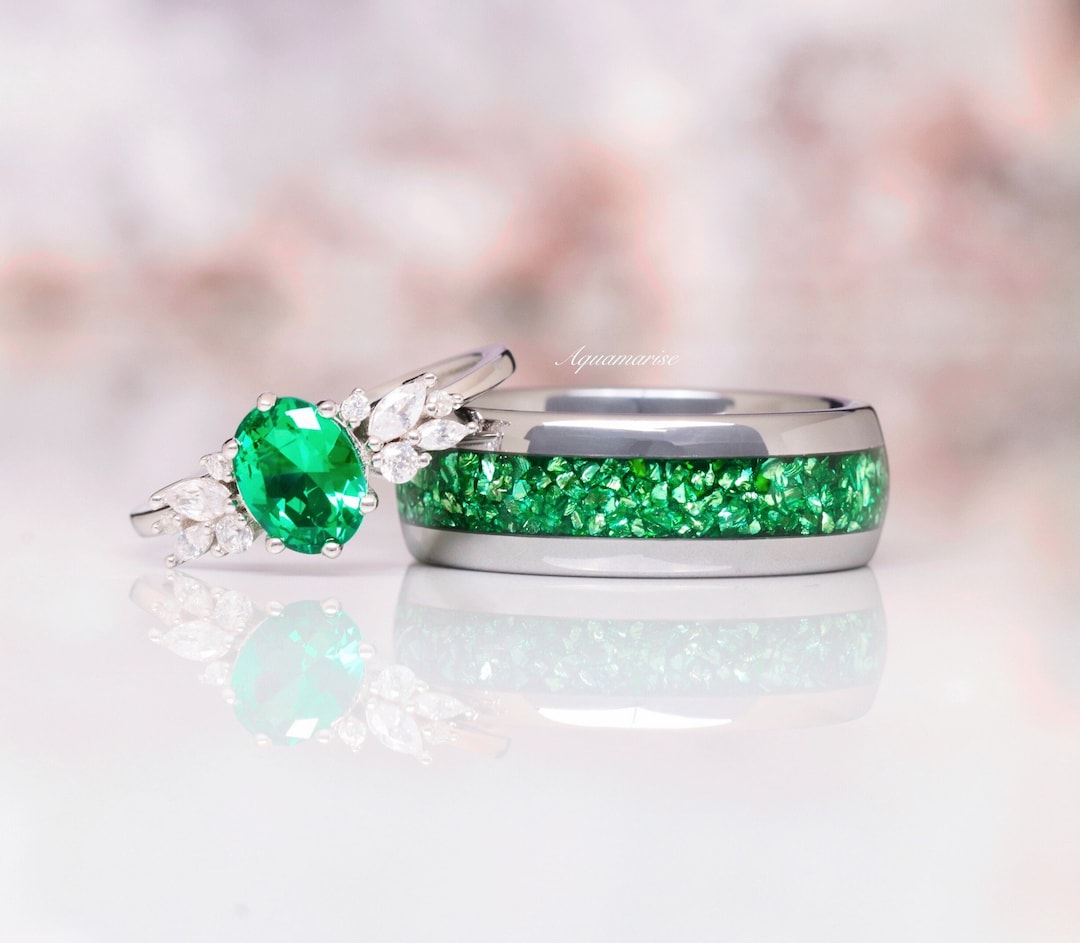 Emerald Green Couples Ring Set- His and Hers Wedding Band- Silver ...