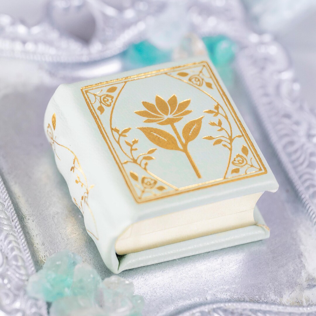 Spring Court Book Ring Box – Bloomlight Green, ACOTAR Inspired Proposal ...