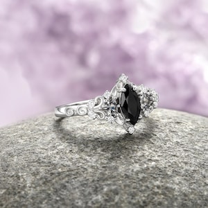 Elain Black Diamond Ring- 925 Sterling Silver Black Onyx Leaf ...