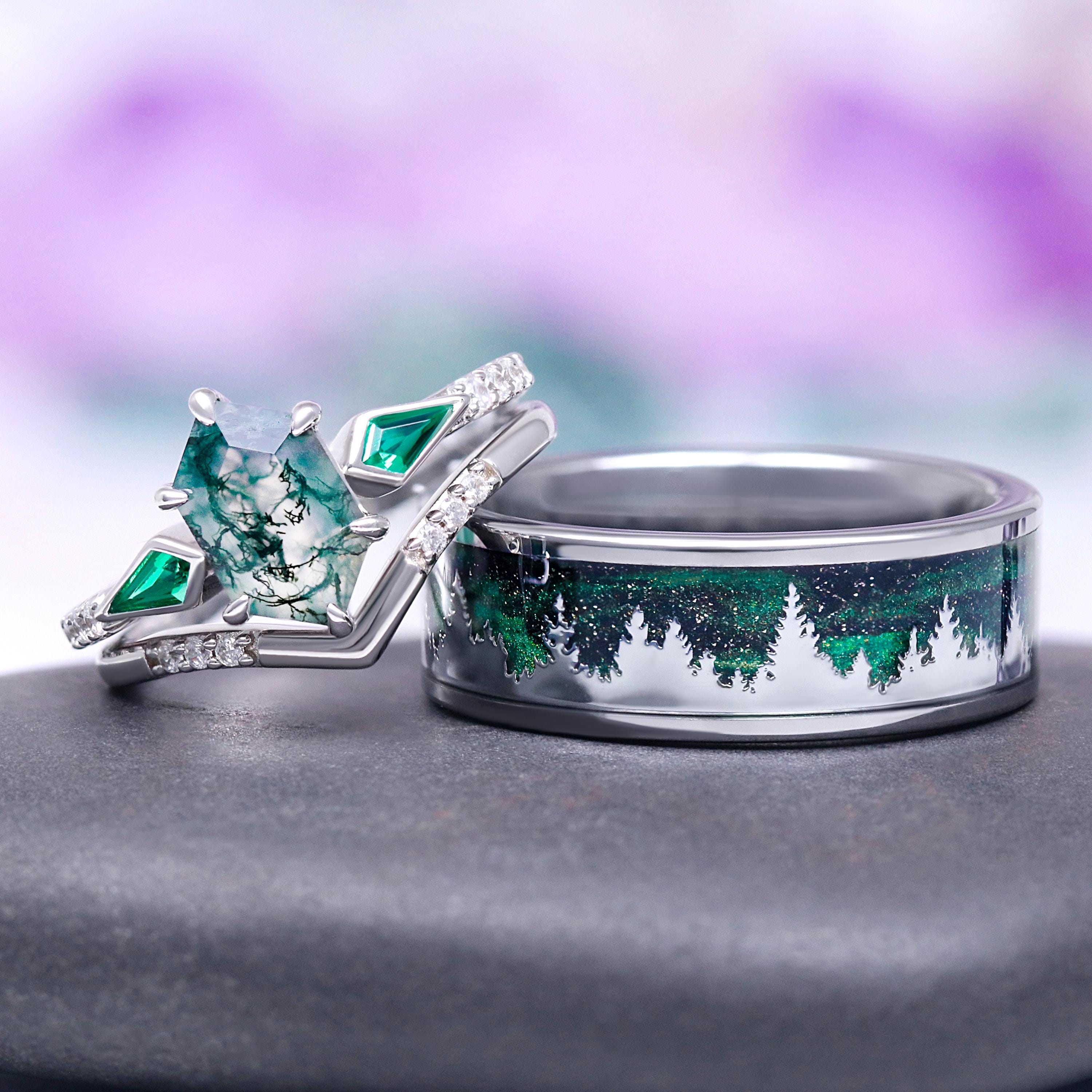 Northern Lights Starry Night Wedding Band- Forest Men's Wedding Ring ...