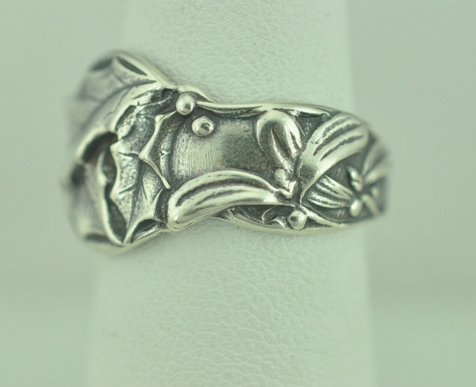 Dainty Solid 925 Sterling Silver Holly Tree Mistletoe Leaf Flower ...