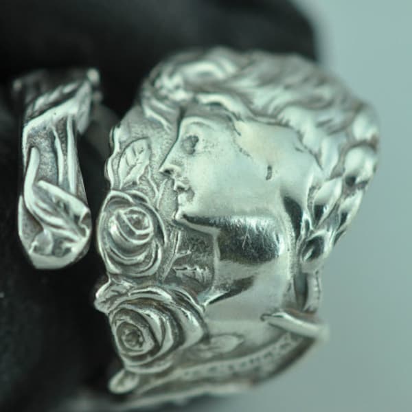 Kentucky Ring - Etsy
