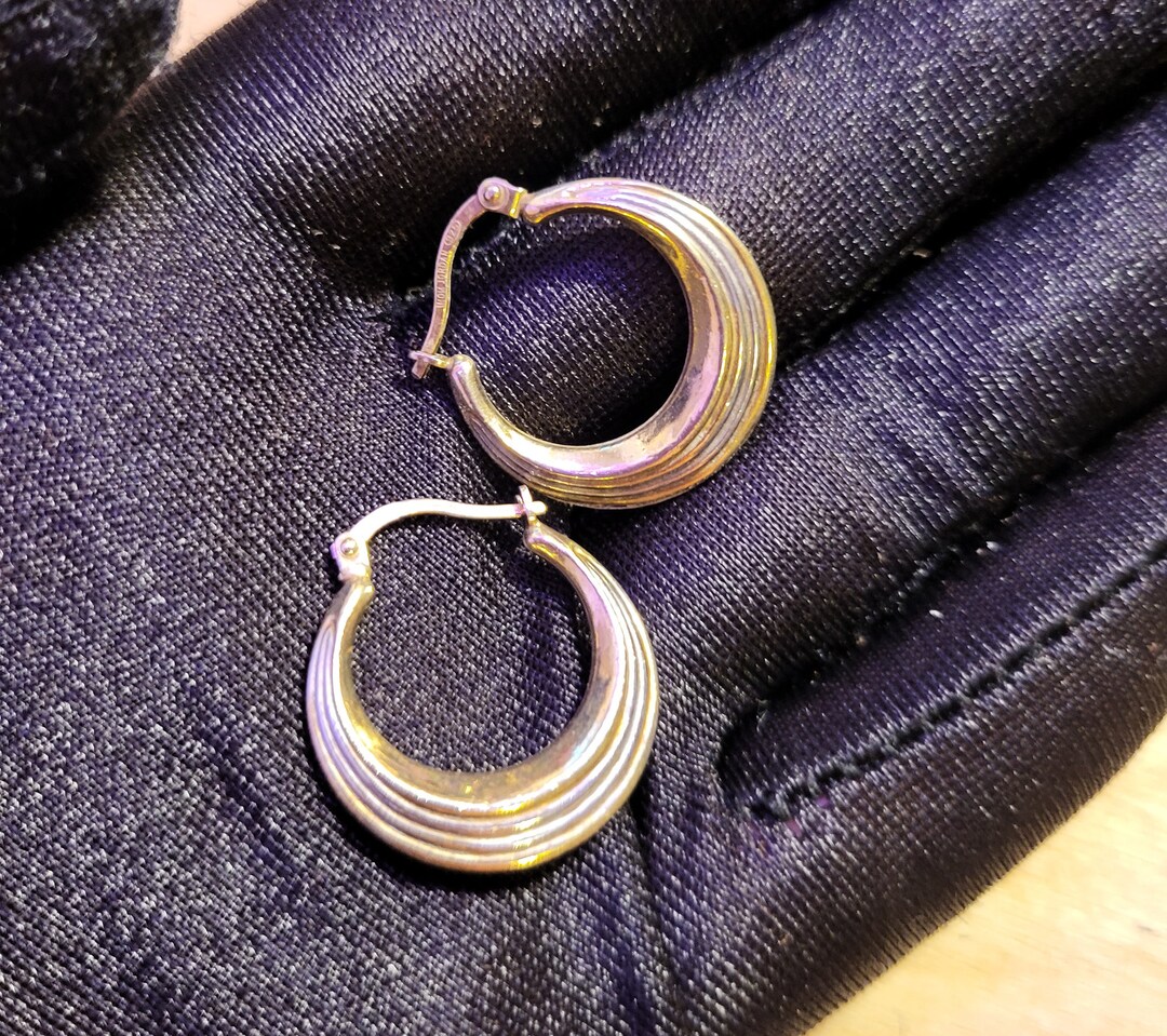 Sterling Silver Mom Jordan Ridged Hoop Earrings With Latch Closure - Etsy