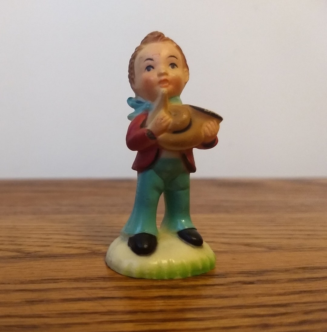 Vintage Plastic Bugle Playing Boy Figurine Made in Hong Kong - Etsy