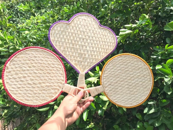 Iraca / Straw Hand Fans - Etsy