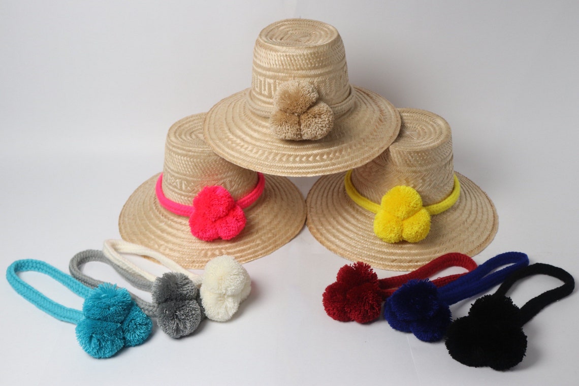 Natural HandWoven Wayuu Hats With Unicolor & Colorfull Pompom | Etsy