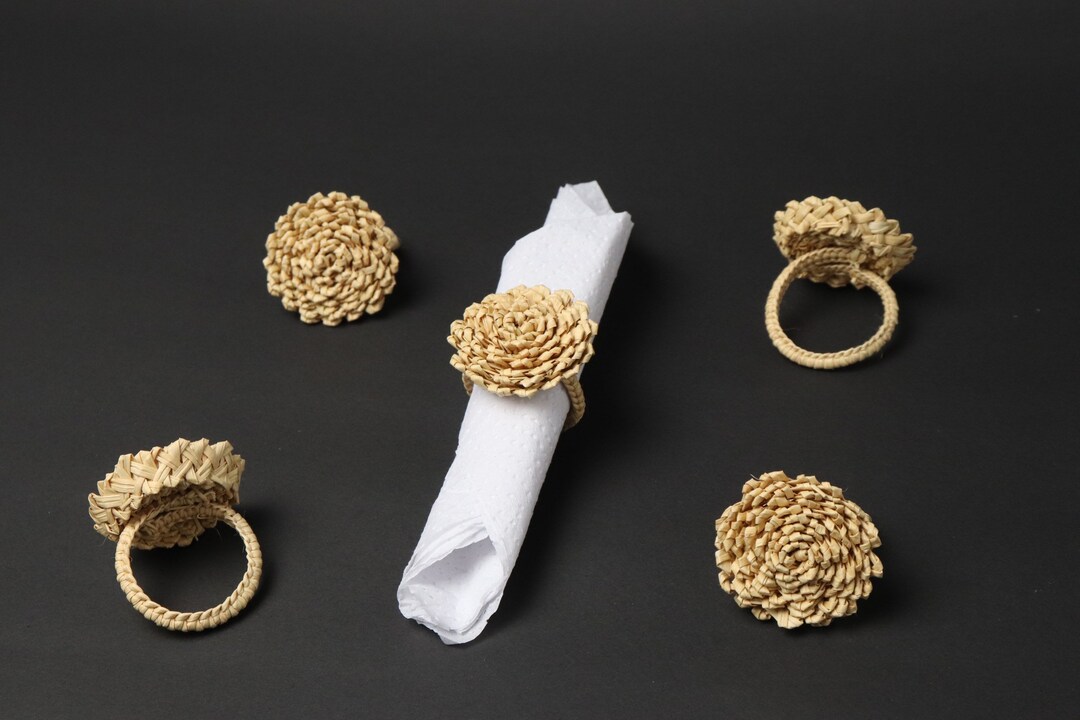 Flower Iraca Napkin Rings 2 Styles Thick & Thin Base 6 Colors - Etsy