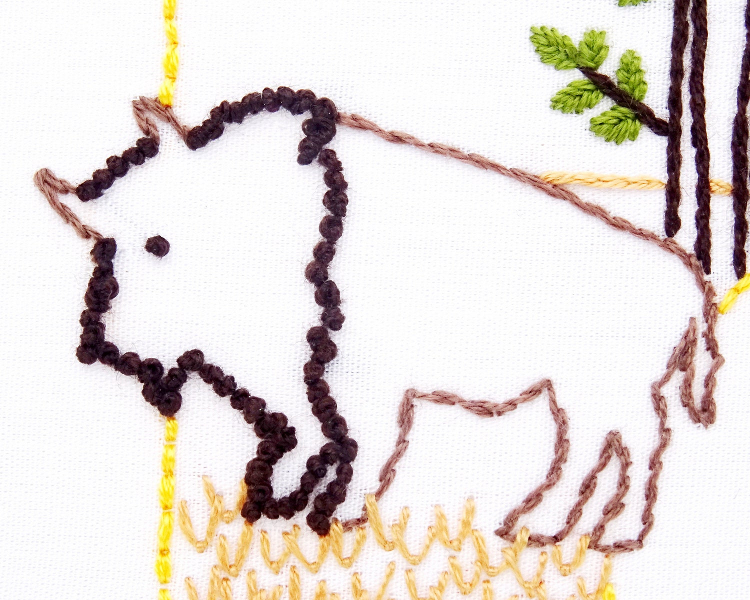 Manitoba Hand Embroidery Pattern With Bison Canada Province - Etsy