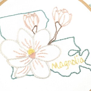 Magnolia Flower Hand Embroidery Pattern, Louisiana Floral Design - Etsy