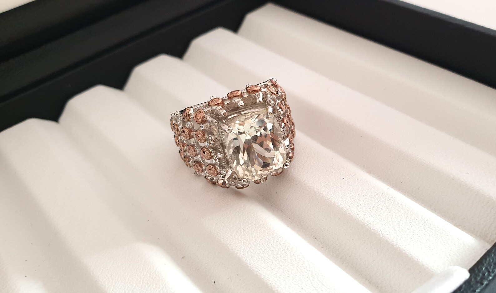 Beautiful Elegant Big Ring Fabulous Contact Eyebeautiful - Etsy