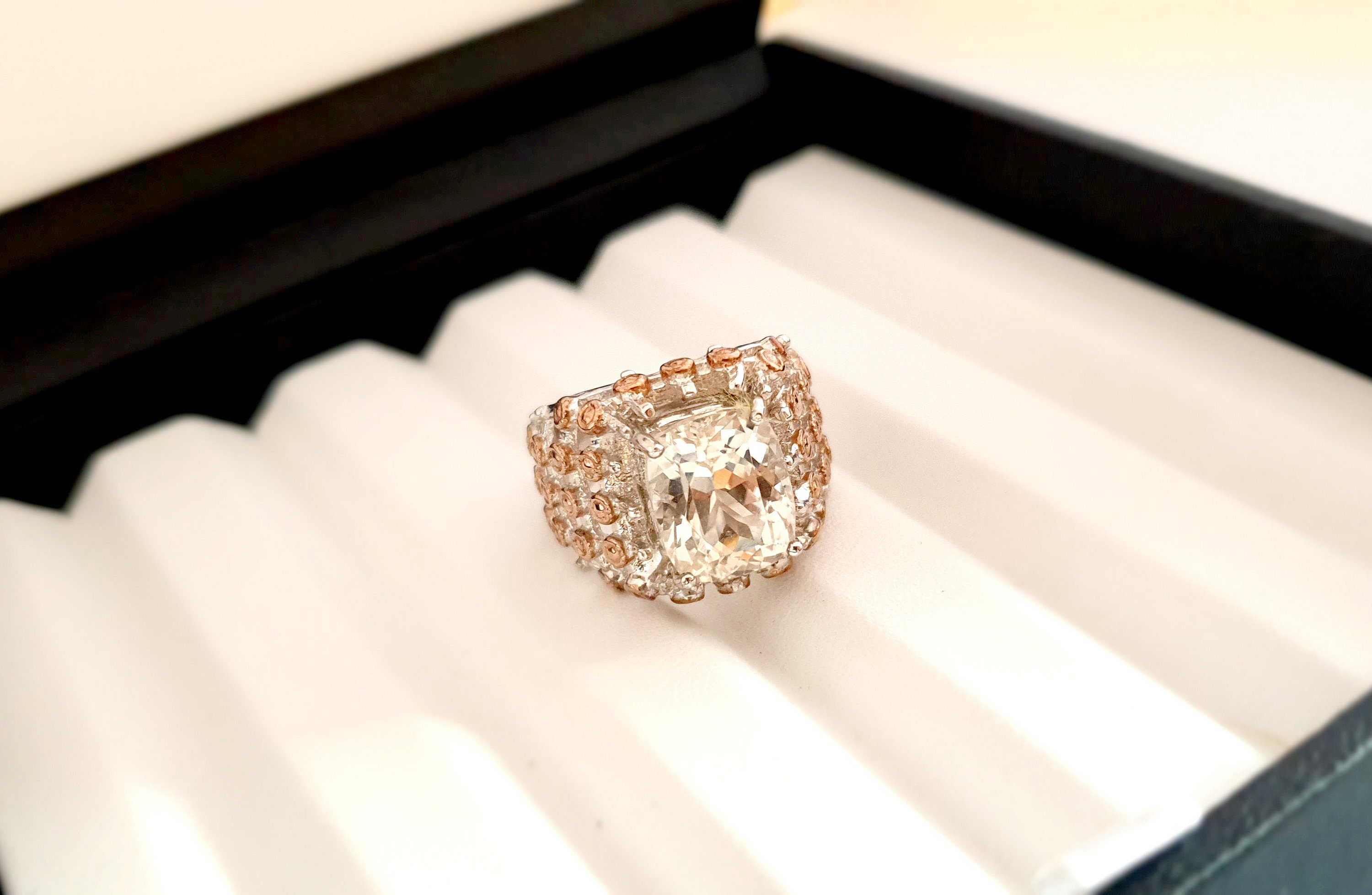 Beautiful Elegant Big Ring Fabulous Contact Eyebeautiful | Etsy